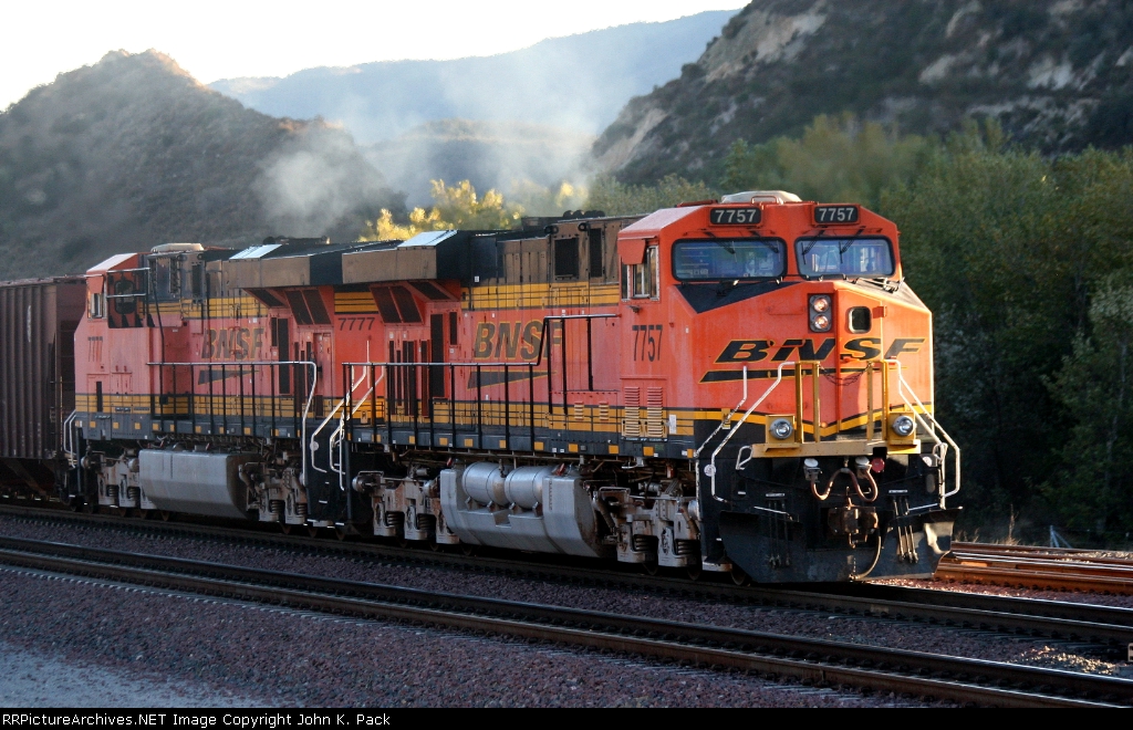 BNSF 7757